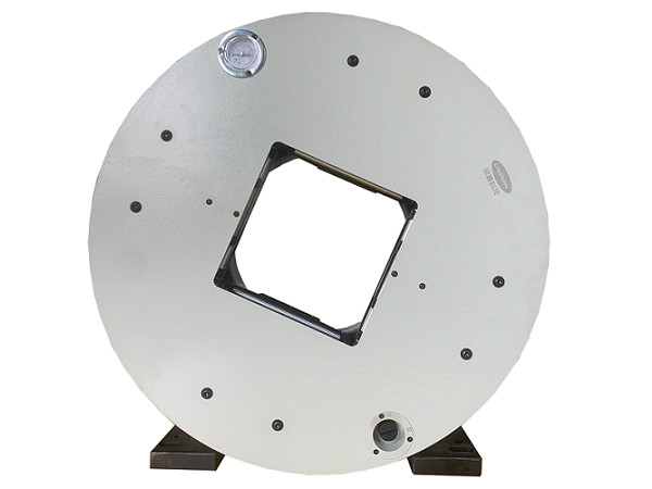 Simple pneumatic double-action laser chuck for tube-sheet integrated ...